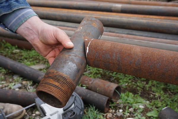 How to Build Durable Pipe Corrals - Countryside